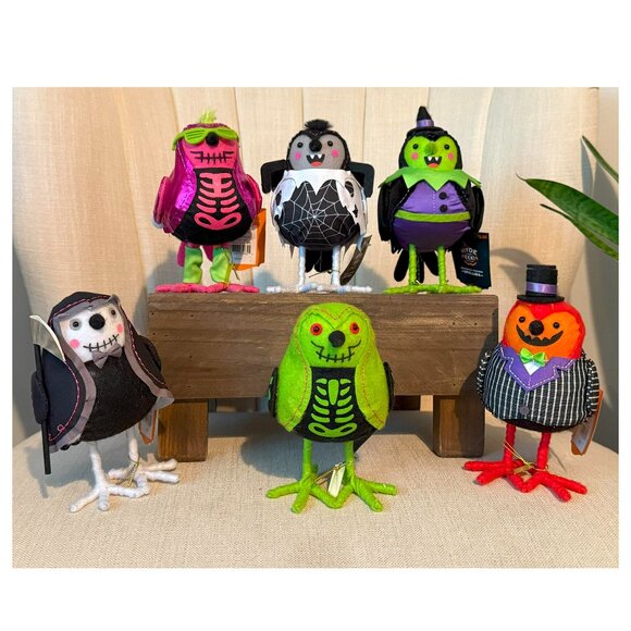Hyde & EEK! | Holiday | 6 New Target Hyde Eek Featherly Friends Set 224 ...